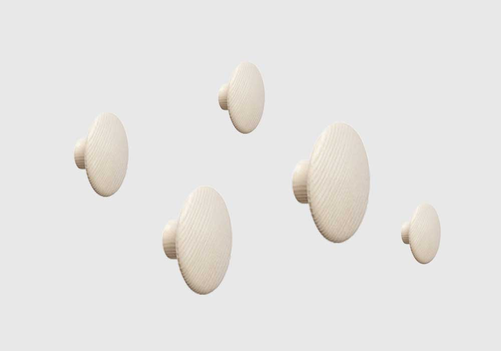 Patère Dots Wood ash Muuto | Meubles & déco | Good Design Store